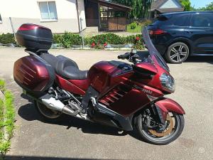 Sarkans Kawasaki GTR 2007 Pakruojis, ar dzinēja tilpumu 1.40 L un nobraukumu 64 tūkst. km par 3399 €, foto 4 vietnē AUTOMOTO.COM.LV