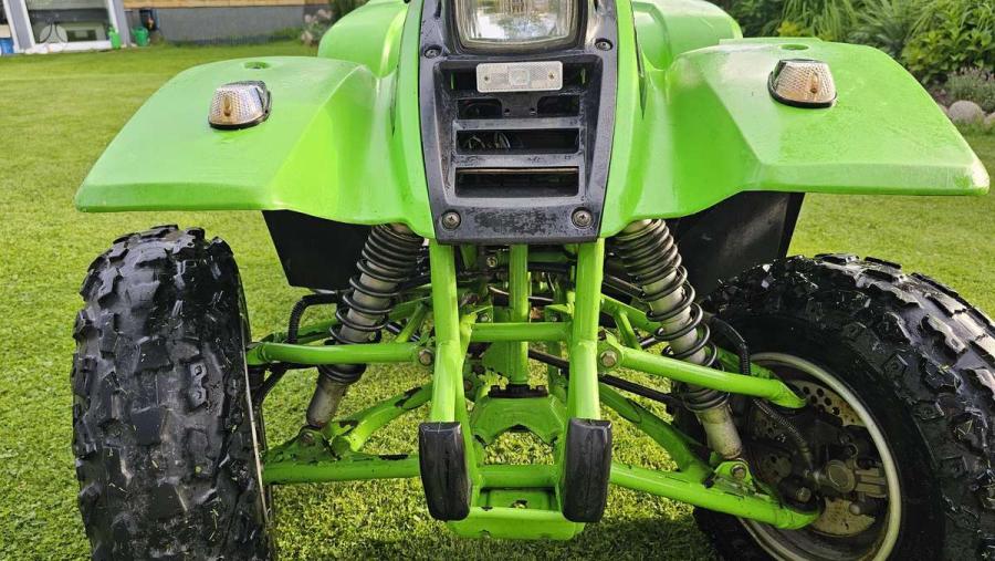 Kawasaki KFX 2001 Viļņa, ar dzinēja tilpumu 0.25 L un nobraukumu 5 tūkst. km par 2400 €, foto 4 vietnē AUTOMOTO.COM.LV