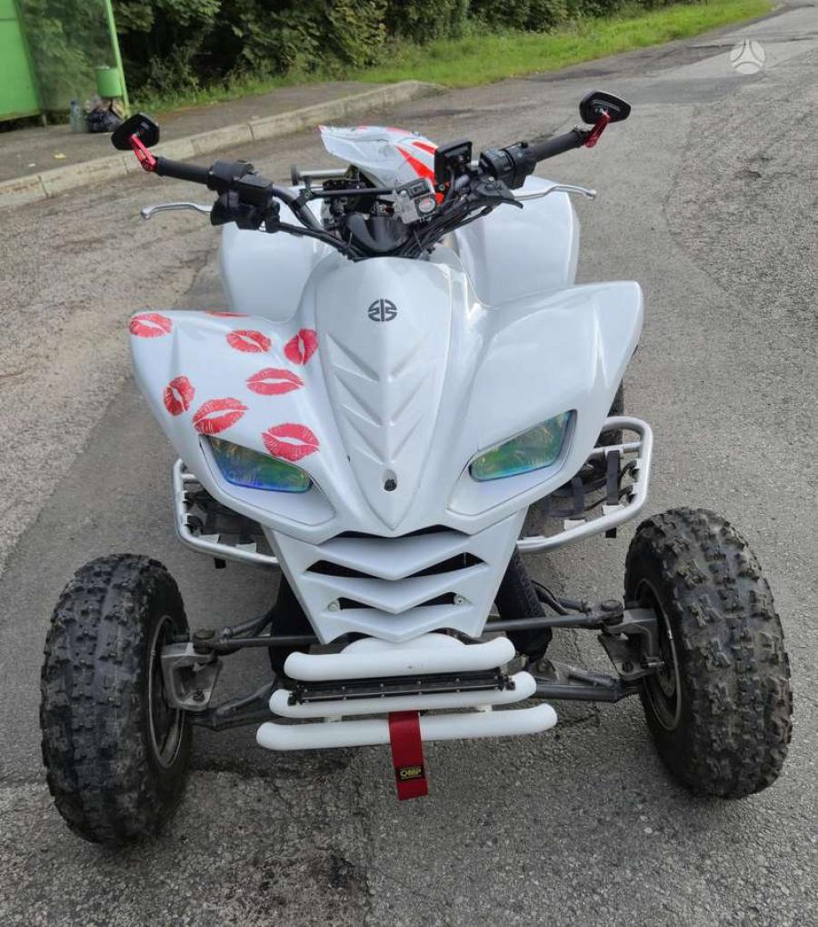 Kawasaki KFX 2007 in Kaunas, with an engine capacity of 0.70 L and mileage of 2 thousand km for 4600 €, photo 1 on AUTOMOTO.COM.LV