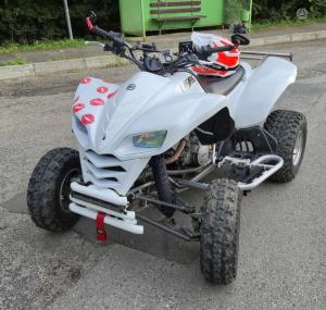 Kawasaki KFX 2007 in Kaunas, with an engine capacity of 0.70 L and mileage of 2 thousand km for 4600 €, photo 9 on AUTOMOTO.COM.LV