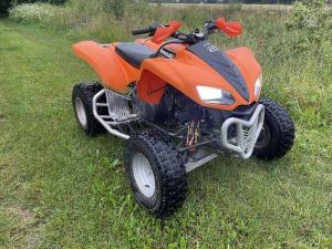 Orange Kawasaki KFX 2005 in Vilkaviskis, with an engine capacity of 0.70 L and mileage of 1 thousand km for 3400 €, photo 3 on AUTOMOTO.COM.LV