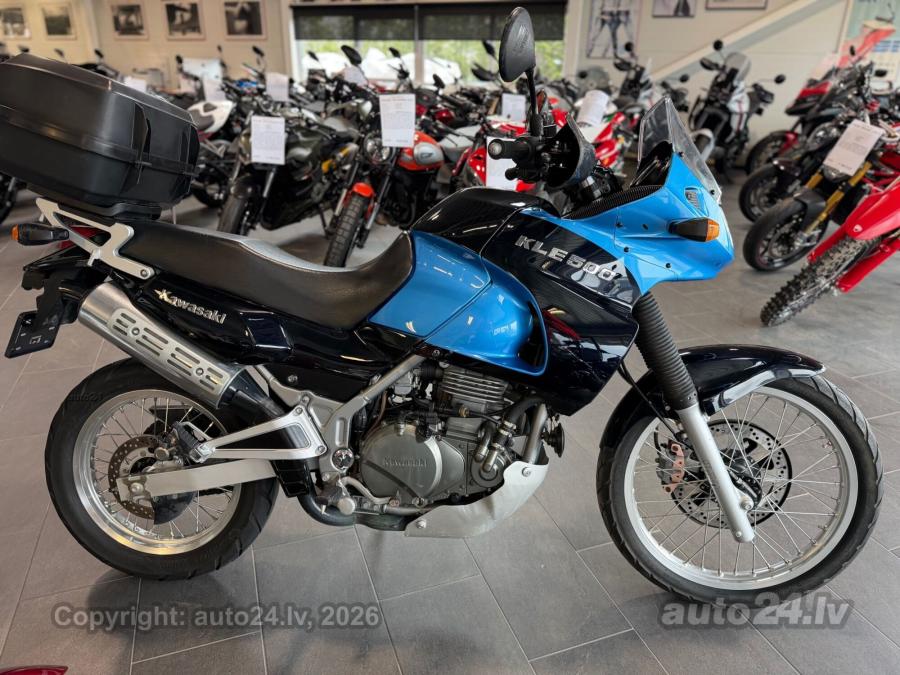 Синий Кавасаки KLE 500 2005 в Таллин, объемом двигателя 0.50 л и пробегом 16 тыс. км за 2790 €, фото 3 на AUTOMOTO.COM.LV