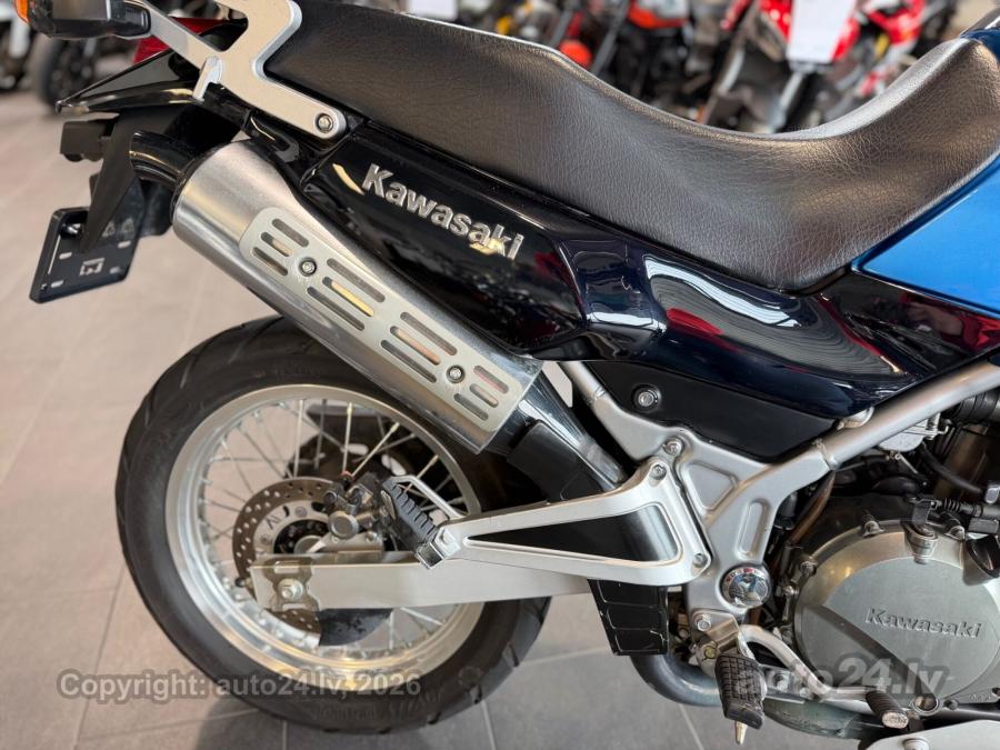 Синий Кавасаки KLE 500 2005 в Таллин, объемом двигателя 0.50 л и пробегом 16 тыс. км за 2790 €, фото 8 на AUTOMOTO.COM.LV