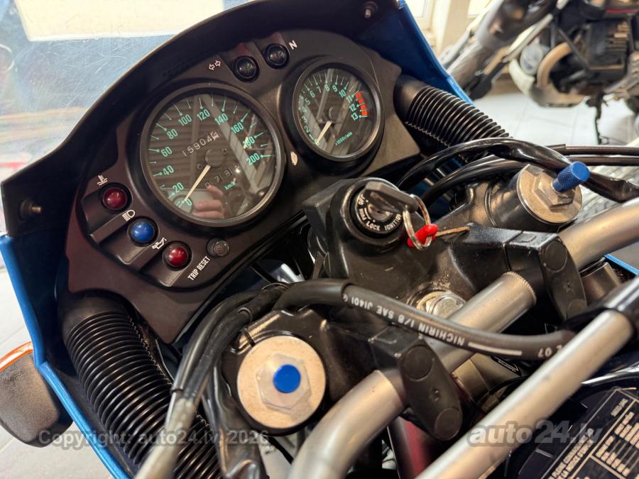 Синий Кавасаки KLE 500 2005 в Таллин, объемом двигателя 0.50 л и пробегом 16 тыс. км за 2790 €, фото 15 на AUTOMOTO.COM.LV