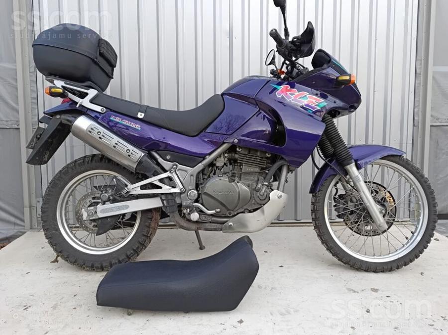 Kawasaki KLE 500 1992 Alūksne, ar dzinēja tilpumu 0.50 L un nobraukumu 0 tūkst. km par 2000 €, foto 8 vietnē AUTOMOTO.COM.LV