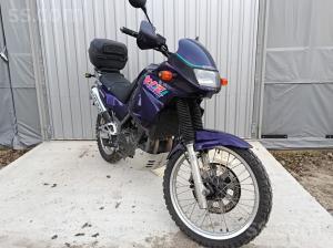 Kawasaki KLE 500 1992 Alūksne, ar dzinēja tilpumu 0.50 L un nobraukumu 0 tūkst. km par 2000 €, foto 10 vietnē AUTOMOTO.COM.LV