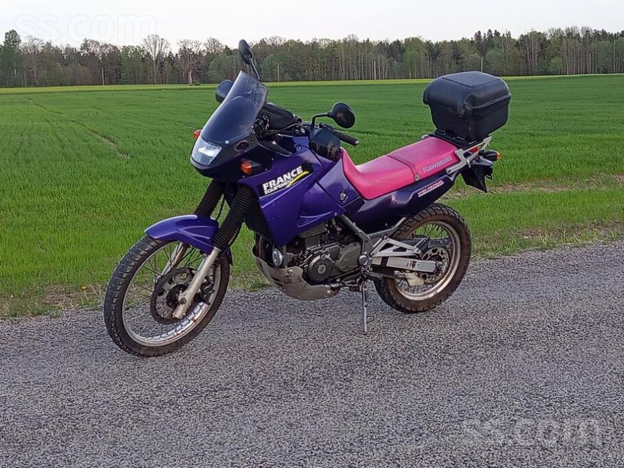 Кавасаки KLE 500 1992 в Прейли, объемом двигателя 0.50 л и пробегом 0 тыс. км за 2150 €, фото 5 на AUTOMOTO.COM.LV