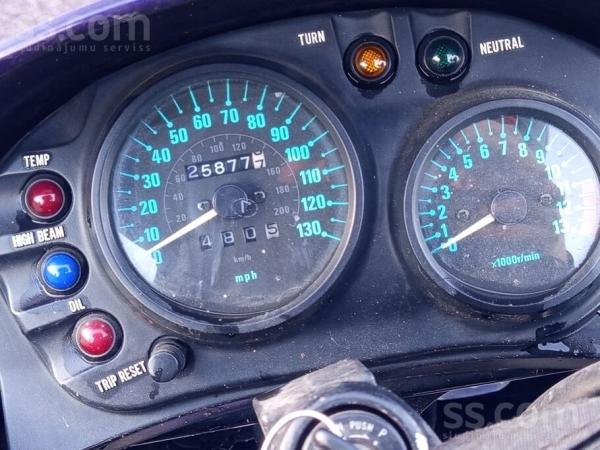 Kawasaki KLE 500 1992 in Preili, with an engine capacity of 0.50 L and mileage of 0 thousand km for 2150 €, photo 7 on AUTOMOTO.COM.LV