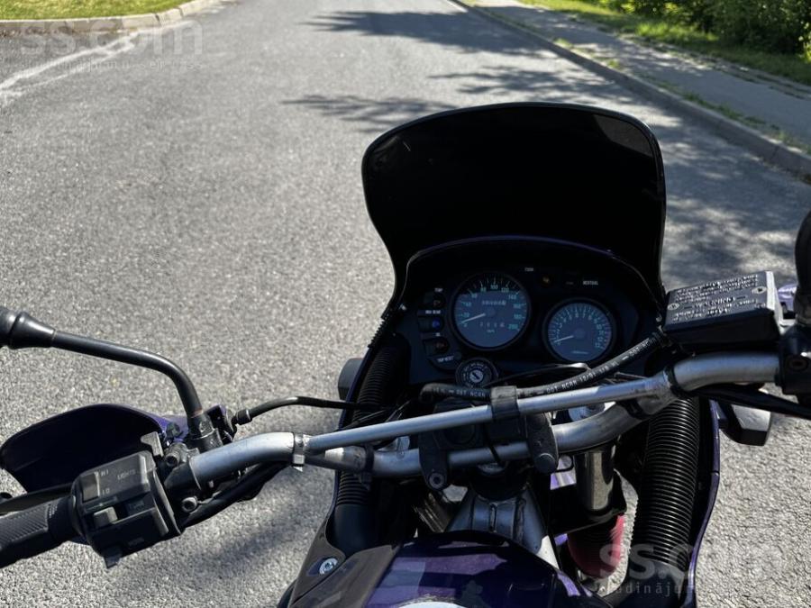 Kawasaki KLE 500 1992 in Riga, with an engine capacity of 0.50 L and mileage of 0 thousand km for 2100 €, photo 7 on AUTOMOTO.COM.LV
