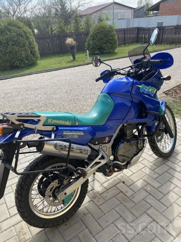 Кавасаки KLE 500 1992 в Балви, объемом двигателя 0.50 л и пробегом 0 тыс. км за 1800 €, фото 3 на AUTOMOTO.COM.LV