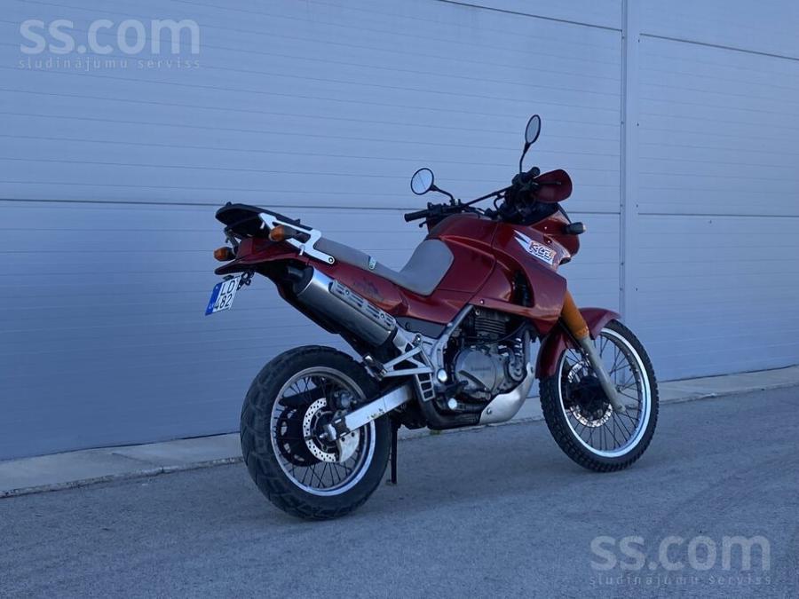 Kawasaki KLE 500 1993 in Preili, with an engine capacity of 0.50 L and mileage of 0 thousand km for 1950 €, photo 3 on AUTOMOTO.COM.LV