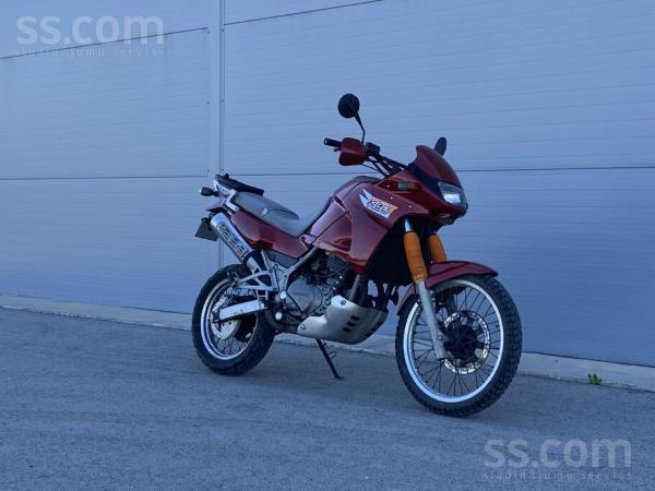 Kawasaki KLE 500 1993 in Preili, with an engine capacity of 0.50 L and mileage of 0 thousand km for 1950 €, photo 3 on AUTOMOTO.COM.LV