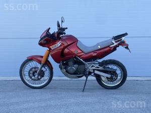 Kawasaki KLE 500 1993 in Preili, with an engine capacity of 0.50 L and mileage of 0 thousand km for 1950 €, photo 5 on AUTOMOTO.COM.LV