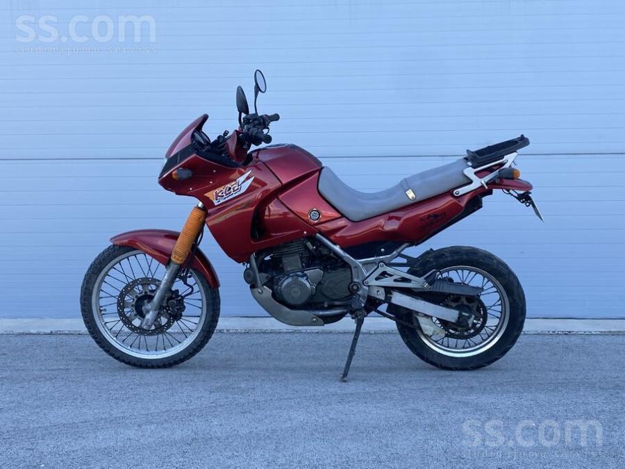 Kawasaki KLE 500 1993 in Preili, with an engine capacity of 0.50 L and mileage of 0 thousand km for 1950 €, photo 5 on AUTOMOTO.COM.LV