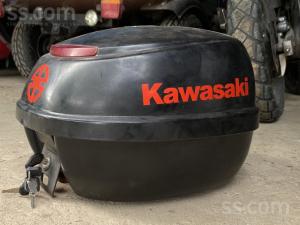 Kawasaki KLE 500 1993 in Preili, with an engine capacity of 0.50 L and mileage of 0 thousand km for 1950 €, photo 9 on AUTOMOTO.COM.LV