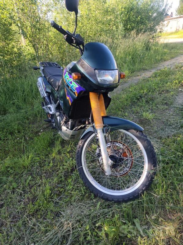 Kawasaki KLE 500 1993 Preiļi, ar dzinēja tilpumu 0.50 L un nobraukumu 0 tūkst. km par 1900 €, foto 3 vietnē AUTOMOTO.COM.LV