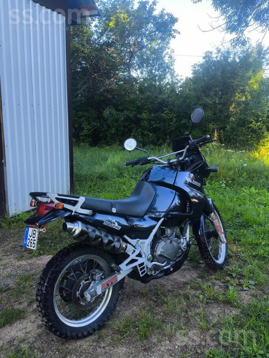 Kawasaki KLE 500 1993 in Rezekne, with an engine capacity of 0.50 L and mileage of 0 thousand km for 1600 €, photo 3 on AUTOMOTO.COM.LV
