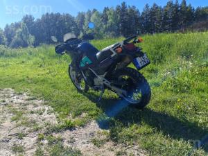 Кавасаки KLE 500 1994 в Рига, объемом двигателя 0.50 л и пробегом 0 тыс. км за 1750 €, фото 9 на AUTOMOTO.COM.LV