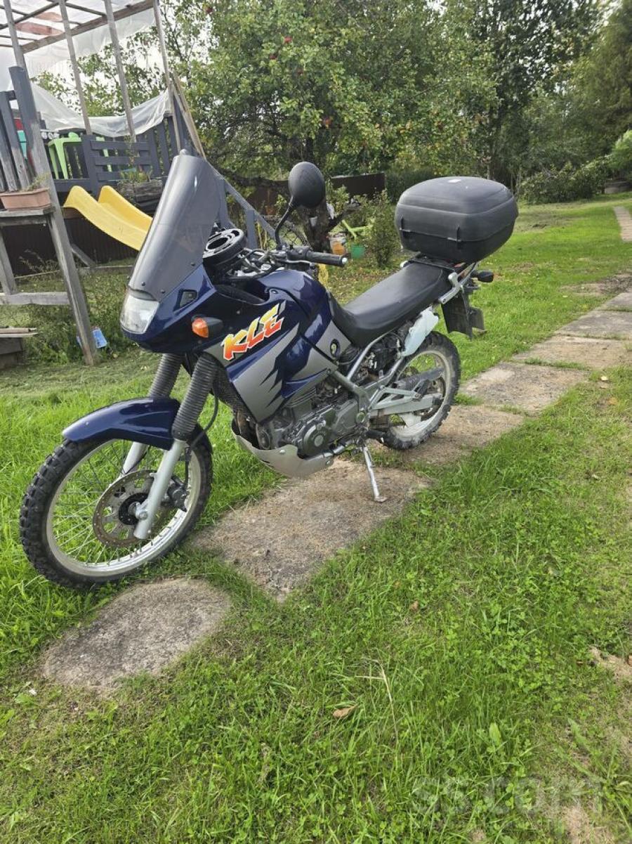 Kawasaki KLE 500 1998 in Balvi, with an engine capacity of 0.50 L and mileage of 0 thousand km for 1900 €, photo 1 on AUTOMOTO.COM.LV