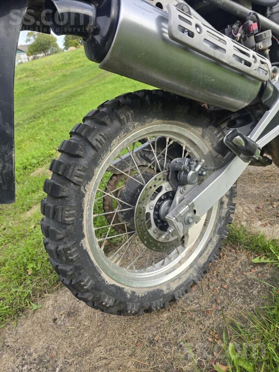 Kawasaki KLE 500 1998 in Balvi, with an engine capacity of 0.50 L and mileage of 0 thousand km for 1900 €, photo 5 on AUTOMOTO.COM.LV