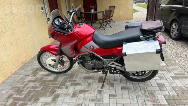 Kawasaki KLE 500 1999 Balvi, ar dzinēja tilpumu 0.50 L un nobraukumu 0 tūkst. km par 2200 €, foto 2 vietnē AUTOMOTO.COM.LV
