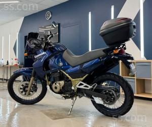 Kawasaki KLE 500 2006 in Riga, with an engine capacity of 0.50 L and mileage of 0 thousand km for 3100 €, photo 3 on AUTOMOTO.COM.LV