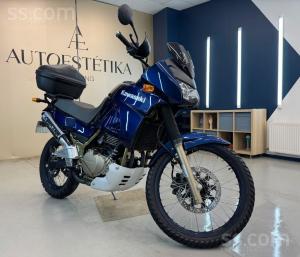 Kawasaki KLE 500 2006 in Riga, with an engine capacity of 0.50 L and mileage of 0 thousand km for 3100 €, photo 7 on AUTOMOTO.COM.LV