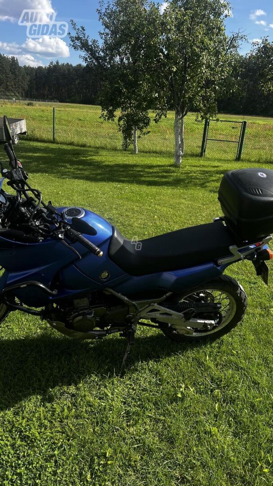 Blue Kawasaki KLE 1992 in Druskininkai, with an engine capacity of 0.00 L and mileage of 0 thousand km for 1750 €, photo 4 on AUTOMOTO.COM.LV