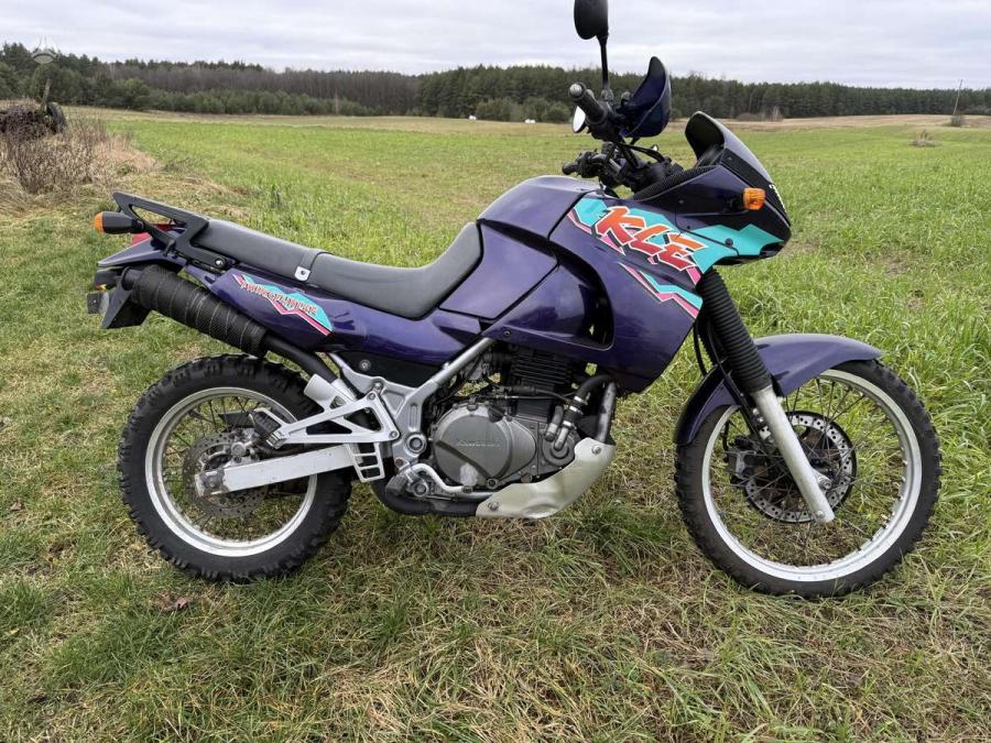 Kawasaki KLE 1993 in Druskininkai, with an engine capacity of 0.50 L and mileage of 42 thousand km for 1750 €, photo 1 on AUTOMOTO.COM.LV