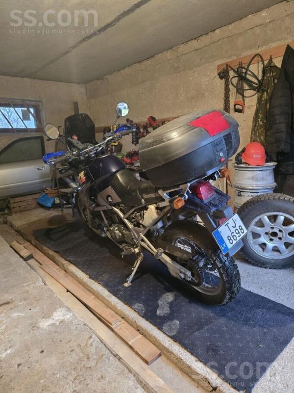 Kawasaki KLE 1998 Balvi, ar dzinēja tilpumu 0.50 L un nobraukumu 0 tūkst. km par 1800 €, foto 2 vietnē AUTOMOTO.COM.LV