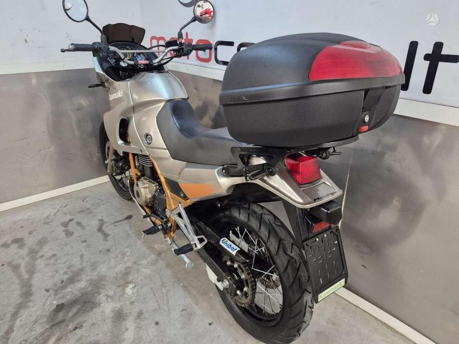 Kawasaki KLE 2005 in Kaunas, with an engine capacity of 0.50 L and mileage of 28 thousand km for 2600 €, photo 5 on AUTOMOTO.COM.LV