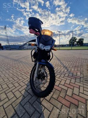 Kawasaki KLE 2006 Valmiera, ar dzinēja tilpumu 0.50 L un nobraukumu 0 tūkst. km par 2700 €, foto 3 vietnē AUTOMOTO.COM.LV