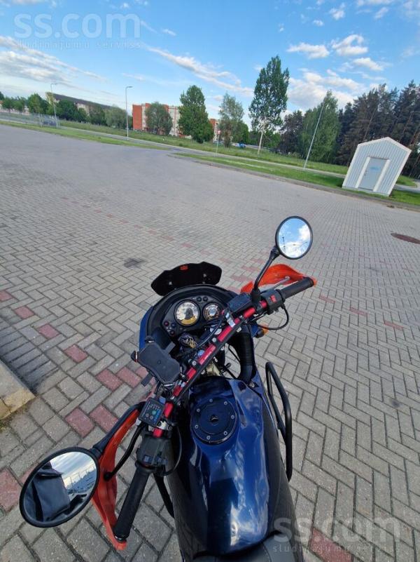Kawasaki KLE 2006 in Valmiera, with an engine capacity of 0.50 L and mileage of 0 thousand km for 2700 €, photo 5 on AUTOMOTO.COM.LV