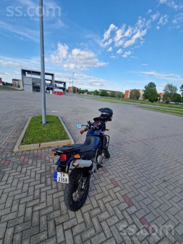Kawasaki KLE 2006 Valmiera, ar dzinēja tilpumu 0.50 L un nobraukumu 0 tūkst. km par 2700 €, foto 4 vietnē AUTOMOTO.COM.LV
