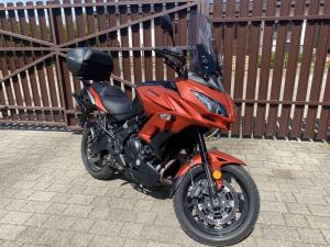 Red Kawasaki KLE 2016 in Vilnius, with an engine capacity of 0.65 L and mileage of 28 thousand km for 4900 €, photo 6 on AUTOMOTO.COM.LV