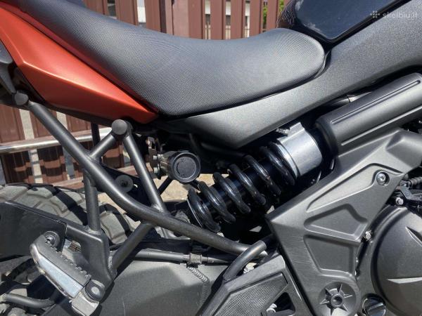 Red Kawasaki KLE 2016 in Vilnius, with an engine capacity of 0.65 L and mileage of 28 thousand km for 4900 €, photo 10 on AUTOMOTO.COM.LV