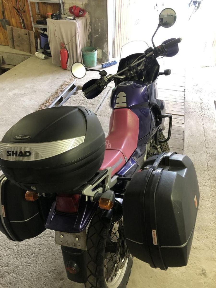 Violet Kawasaki KLE 1992 in Marijampole, with an engine capacity of 0.50 L and mileage of 59 thousand km for 1400 €, photo 4 on AUTOMOTO.COM.LV