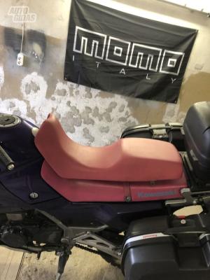 Violet Kawasaki KLE 1992 in Marijampole, with an engine capacity of 0.50 L and mileage of 59 thousand km for 1400 €, photo 11 on AUTOMOTO.COM.LV
