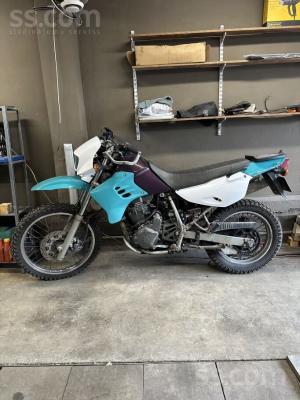 Кавасаки KLR 650 1998 в Рига, объемом двигателя 0.65 л и пробегом 0 тыс. км за 2100 €, фото  на AUTOMOTO.COM.LV