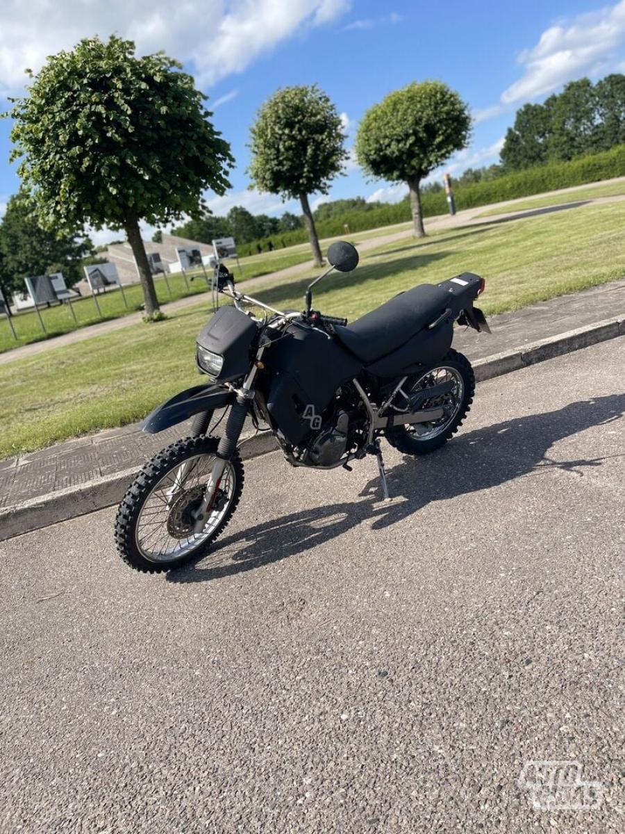 Black Kawasaki KLR 2002 in Kaunas, with an engine capacity of 0.65 L and mileage of 0 thousand km for 1100 €, photo 1 on AUTOMOTO.COM.LV