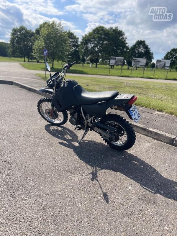 Черный Кавасаки KLR 2002 в Каунас, объемом двигателя 0.65 л и пробегом 0 тыс. км за 1100 €, фото 3 на AUTOMOTO.COM.LV