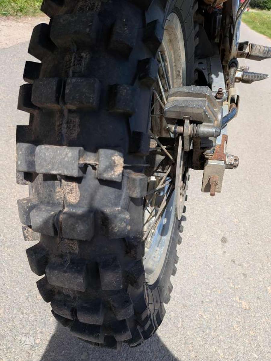 Красный Кавасаки KLR 2006 в Неменчине, объемом двигателя 0.65 л и пробегом 14 тыс. км за 1800 €, фото 16 на AUTOMOTO.COM.LV