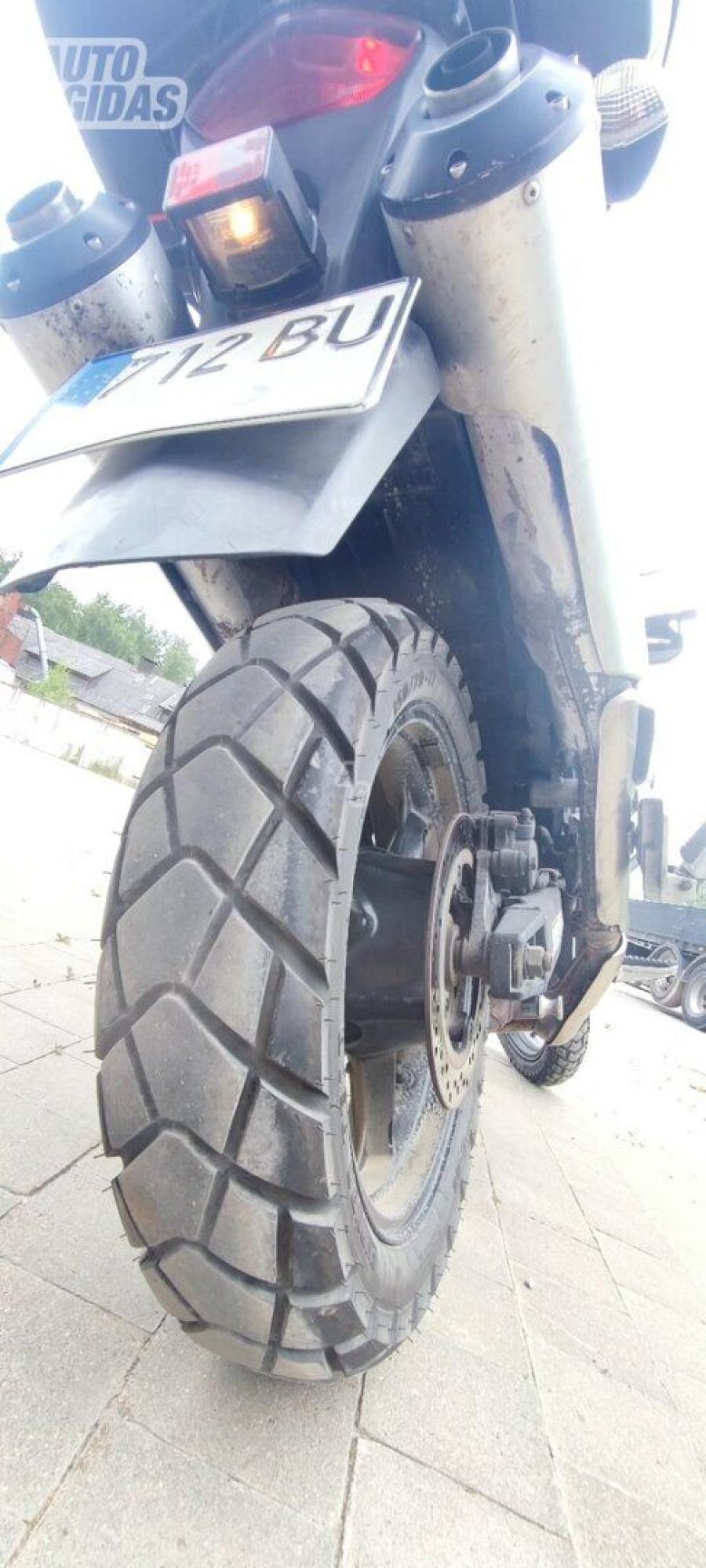Kawasaki KLV 2005 Viļņa, ar dzinēja tilpumu 1.00 L un nobraukumu 59 tūkst. km par 2800 €, foto 12 vietnē AUTOMOTO.COM.LV