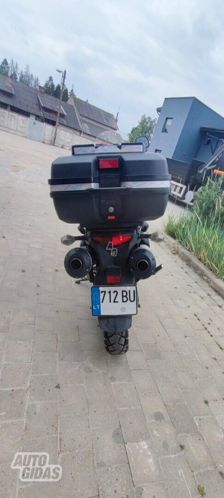 Кавасаки KLV 2005 в Вильнюс, объемом двигателя 1.00 л и пробегом 60 тыс. км за 2300 €, фото 7 на AUTOMOTO.COM.LV