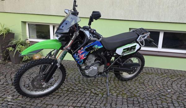 Черный Кавасаки KLX 1994 в Таураге, объемом двигателя 0.65 л и пробегом 22 тыс. км за 2550 €, фото 9 на AUTOMOTO.COM.LV