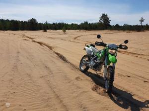 Зеленый Кавасаки KLX 2009 в Вильнюс, объемом двигателя 0.25 л и пробегом 18 тыс. км за 3300 €, фото 5 на AUTOMOTO.COM.LV