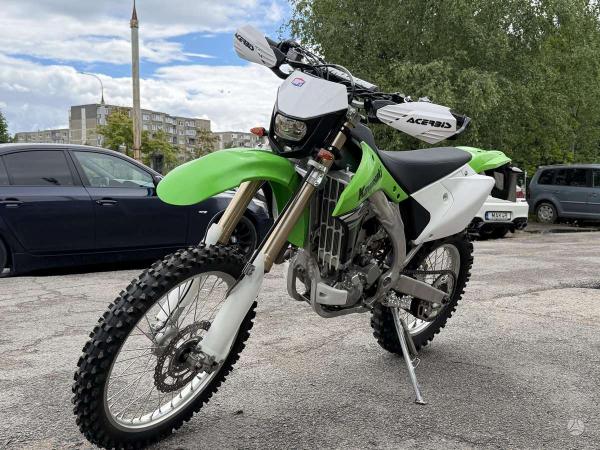 Зеленый Кавасаки KLX 2010 в Вильнюс, объемом двигателя 0.45 л и пробегом 2 тыс. км за 3950 €, фото 3 на AUTOMOTO.COM.LV