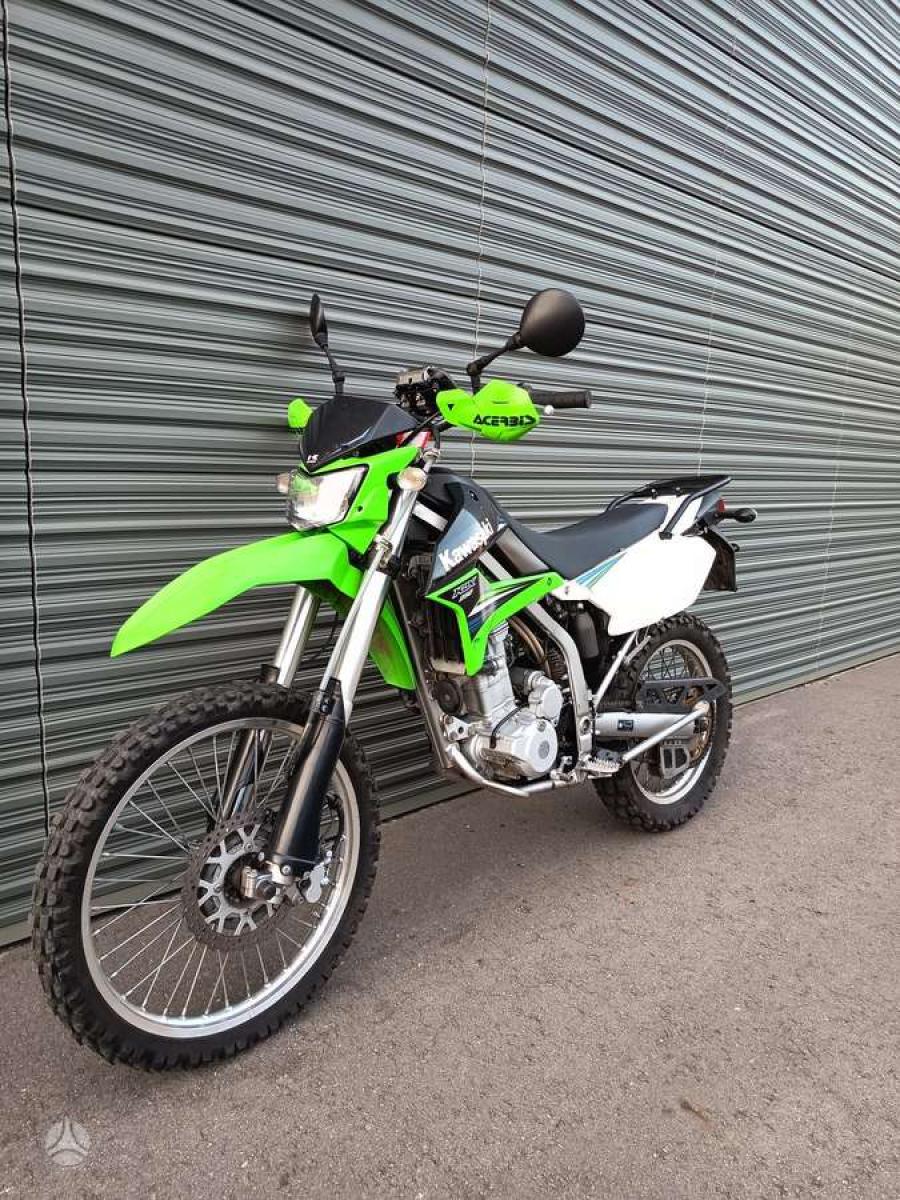 Zaļš Kawasaki KLX 2014 Viļņa, ar dzinēja tilpumu 0.25 L un nobraukumu 21 tūkst. km par 3500 €, foto 3 vietnē AUTOMOTO.COM.LV