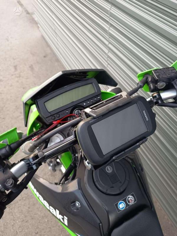 Zaļš Kawasaki KLX 2014 Viļņa, ar dzinēja tilpumu 0.25 L un nobraukumu 21 tūkst. km par 3500 €, foto 7 vietnē AUTOMOTO.COM.LV