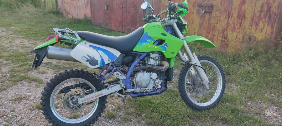 Kawasaki KLX 1994 in Klaipeda, with an engine capacity of 0.65 L and mileage of 28 thousand km for 1550 €, photo 4 on AUTOMOTO.COM.LV